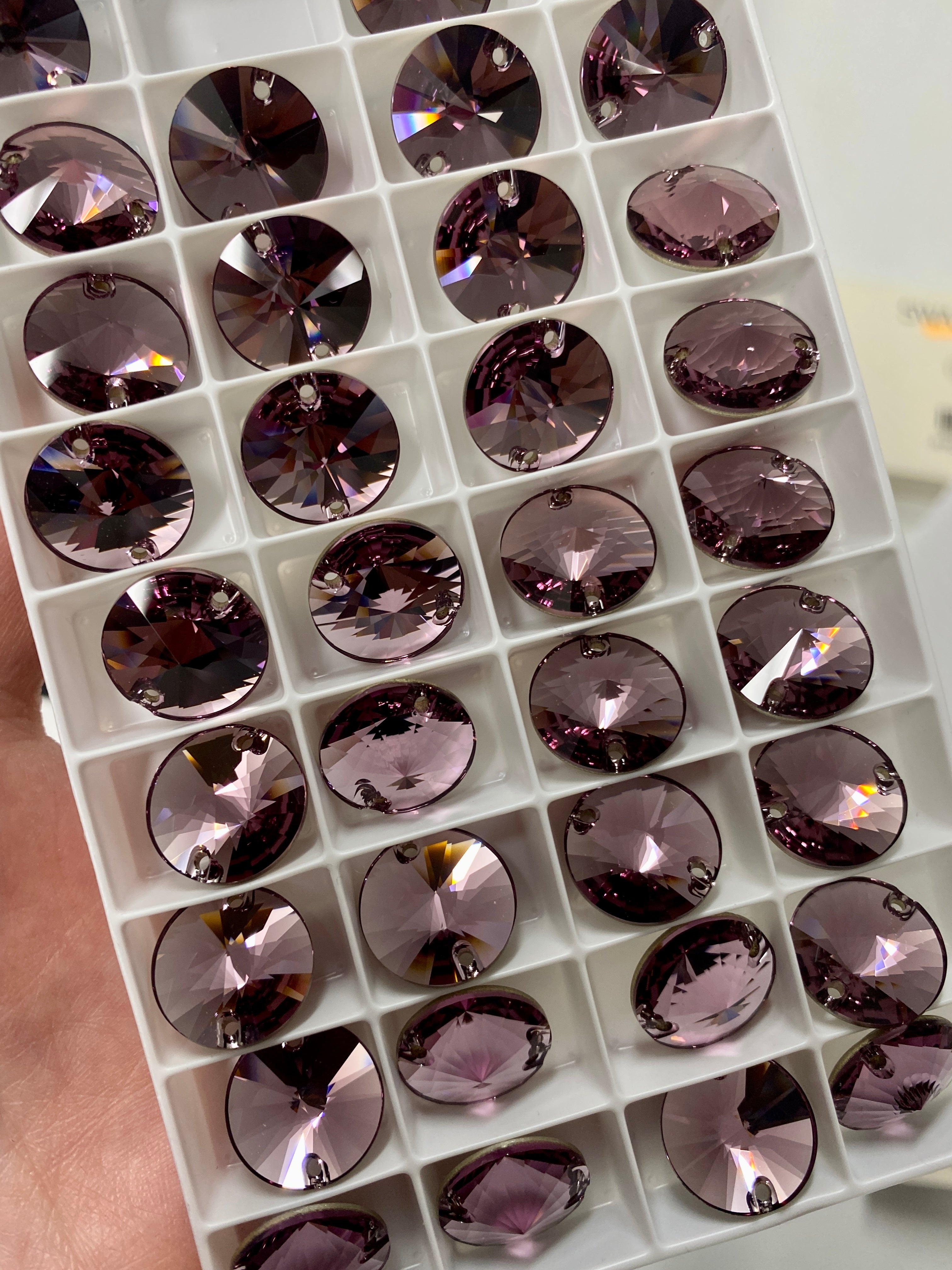 Swarovski Crystal 3200 Rivol Sew On – MM Dance Supplies