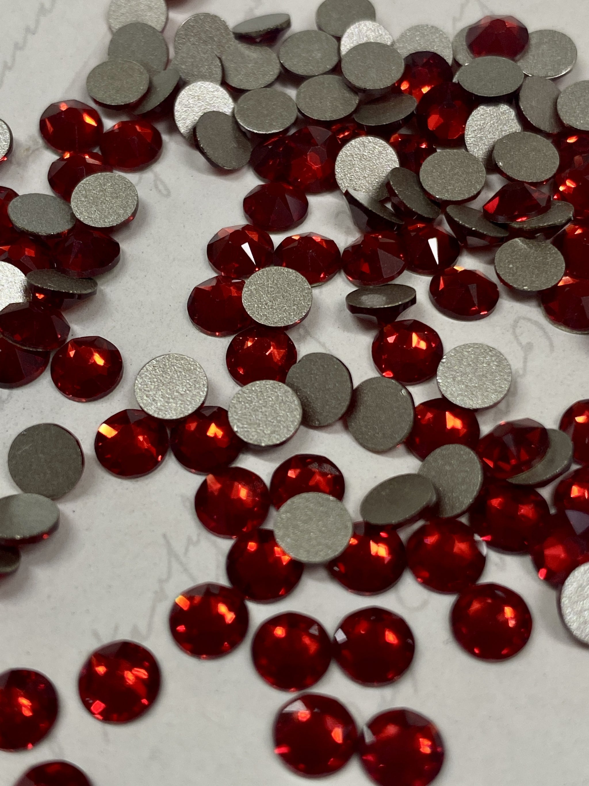 Swarovski Crystal Xirius Rose Indian Siam SS20 – MM Dance Supplies