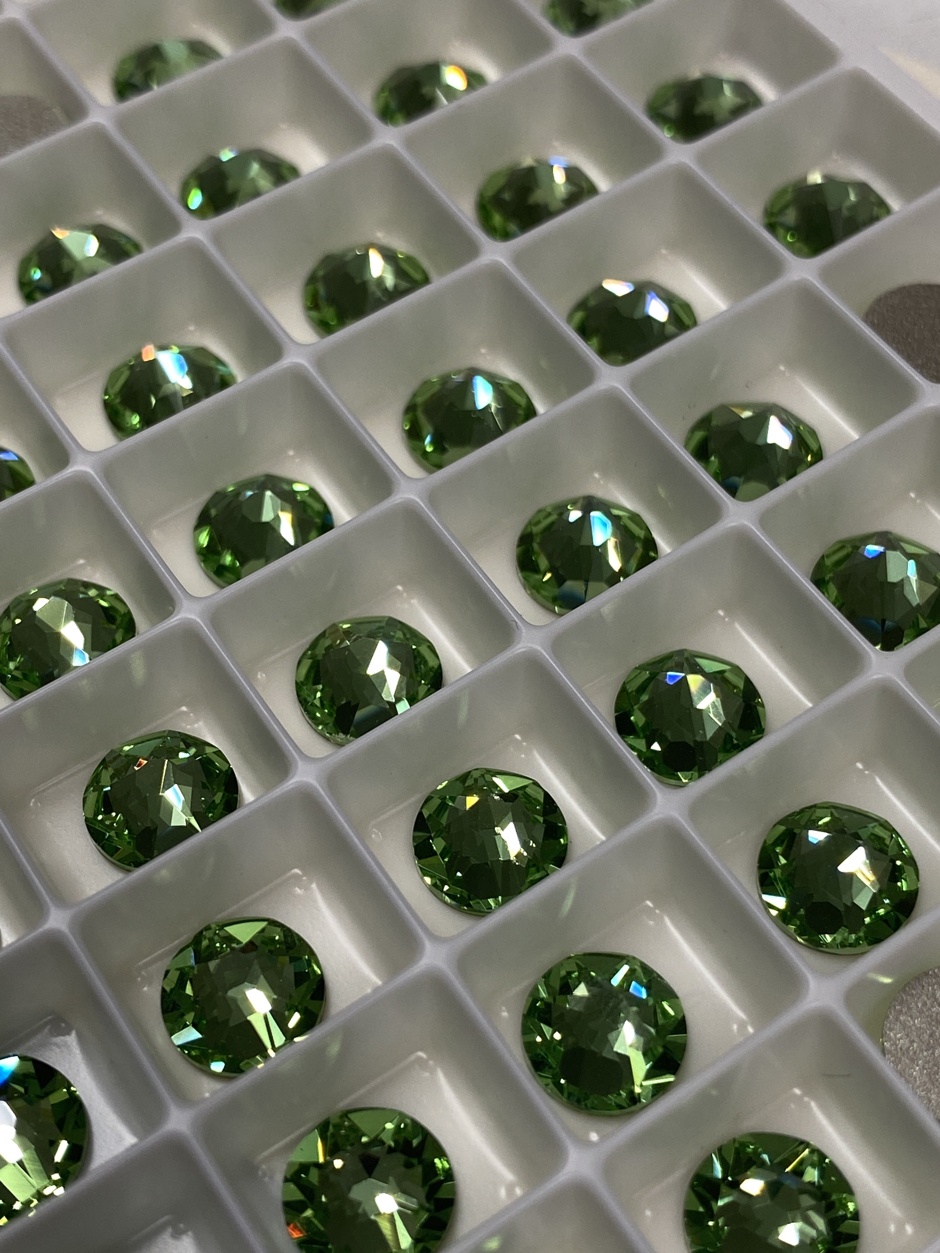 Swarovski Crystal Xirius Rose Peridot SS34 – MM Dance Supplies